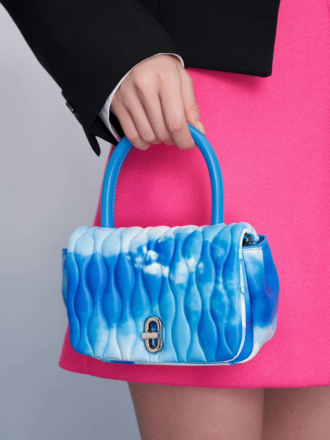 Page 4 | Women's Bags | Shop Exclusive Styles | CHARLES & KEITH VN