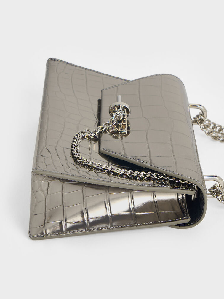 Túi xách hình thang Samantha Metallic Croc-Effect Envelope Chain-Handle ...
